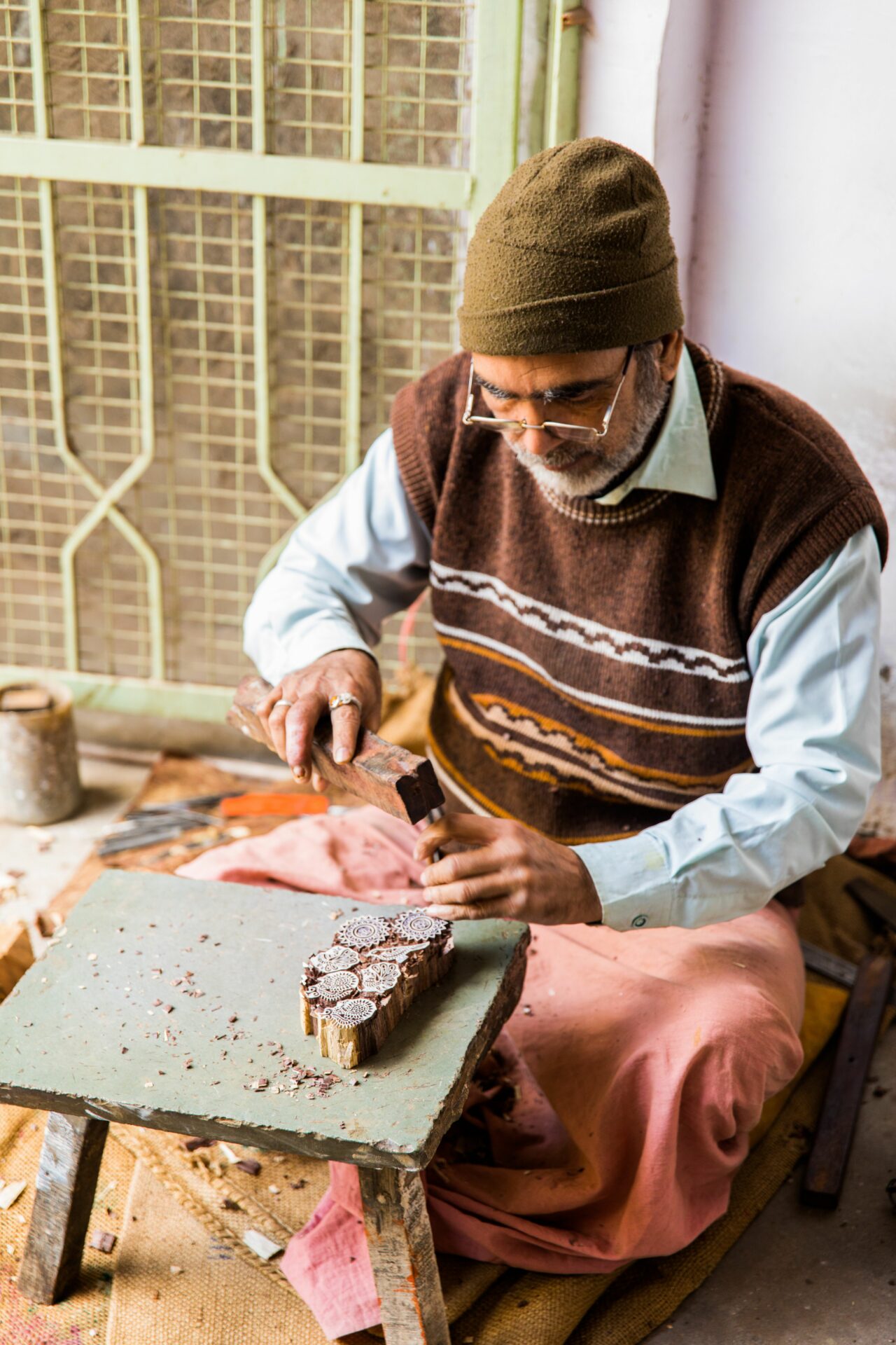 ABOUT US - Anju Jewelry